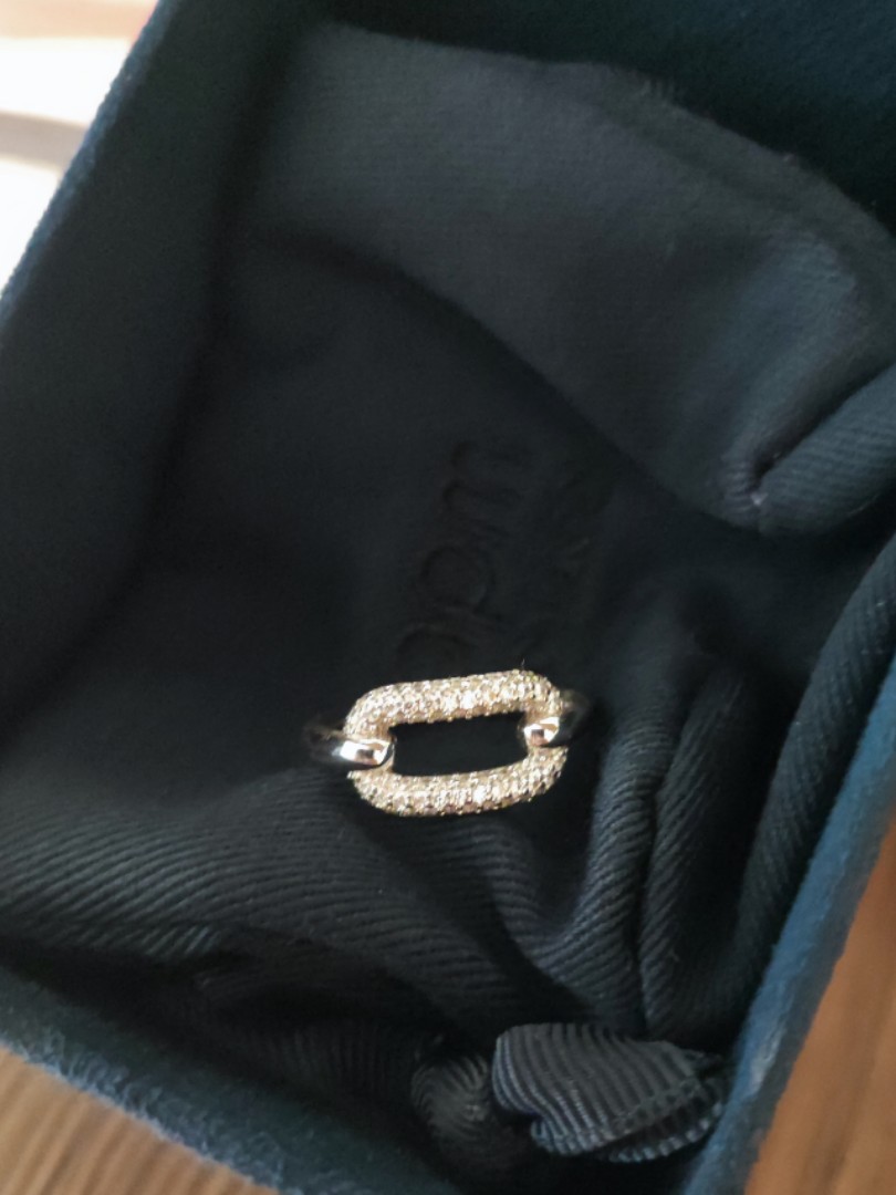 APM ring, Women's Fashion, Jewelry & Organisers, Rings on Carousell