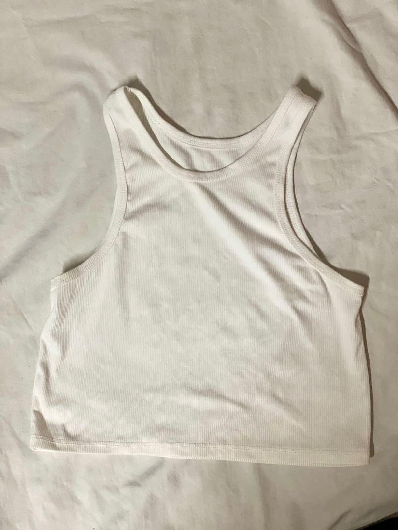 Halter Cropt top with lining, Women's Fashion, Tops, Sleeveless on ...