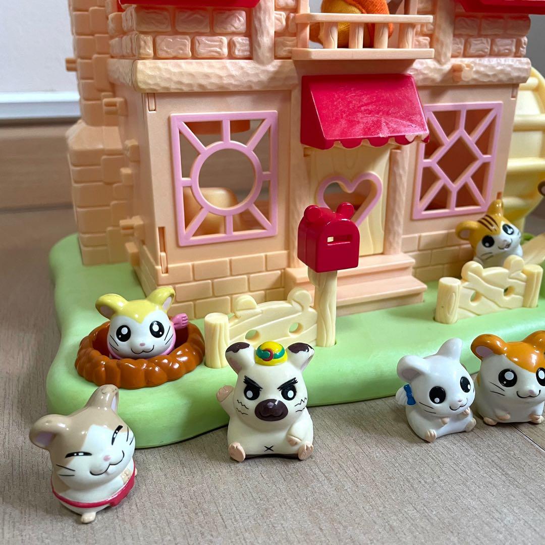 HAMTARO DOLL HOUSE (WITH ALL FIGURINES), Hobbies & Toys, Toys & Games ...