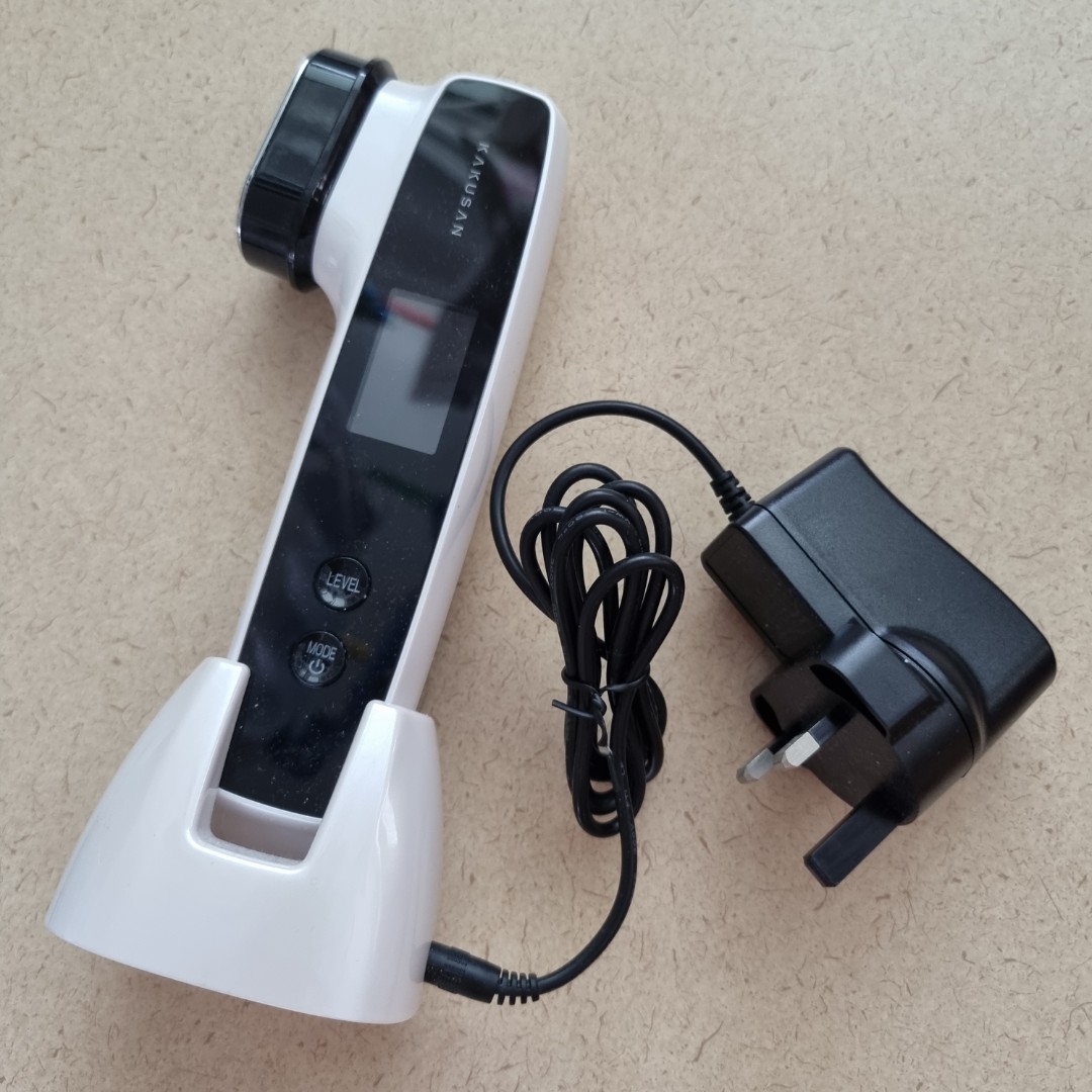 Kakusan face ems/ rf lift up machine, Beauty & Personal Care, Face ...