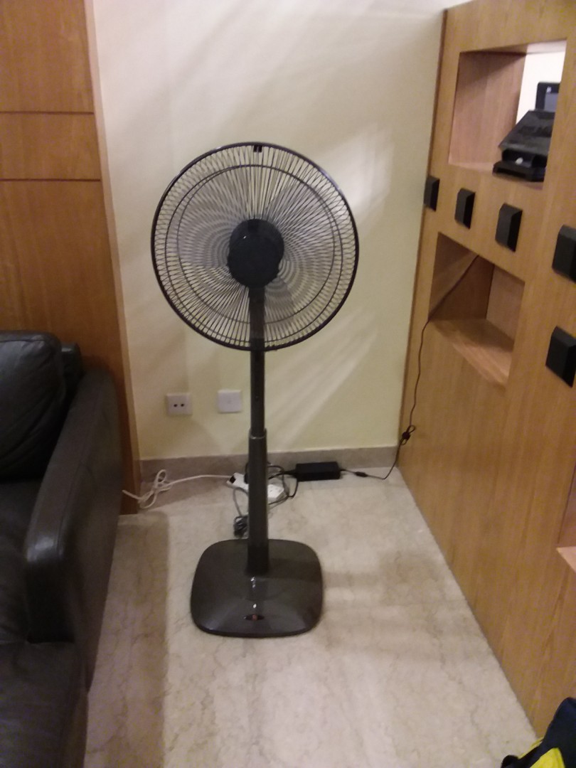 KDK Fan A40KS with Remote Control. Good Condition, Furniture & Home ...