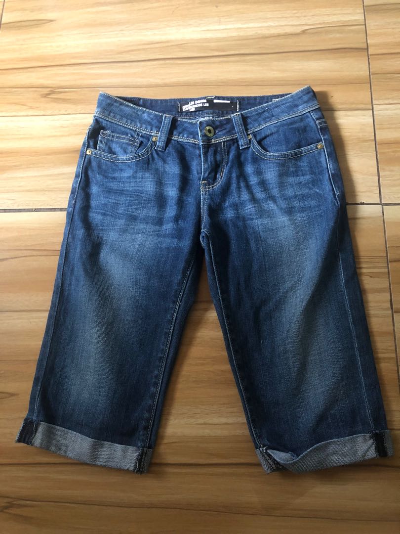 Lee orig tokong for men, Men's Fashion, Bottoms, Shorts on Carousell