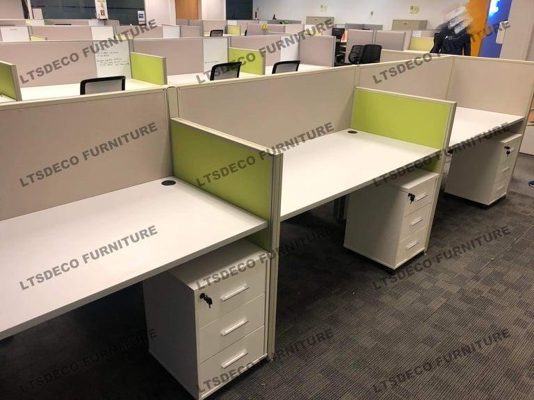 Linear cubicle workstation table Office partition//Office furniture ...