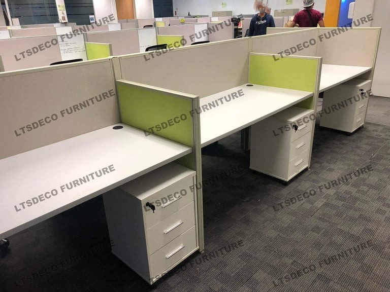 Linear cubicle workstation table Office partition//Office furniture ...