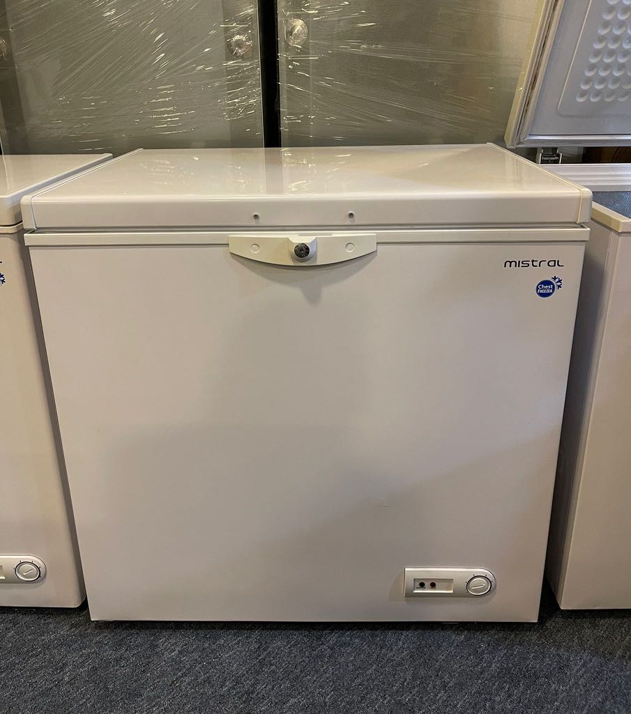 Mistral 227L Chest Freezer with Lock MFC227A Display Set $330 Delivery ...