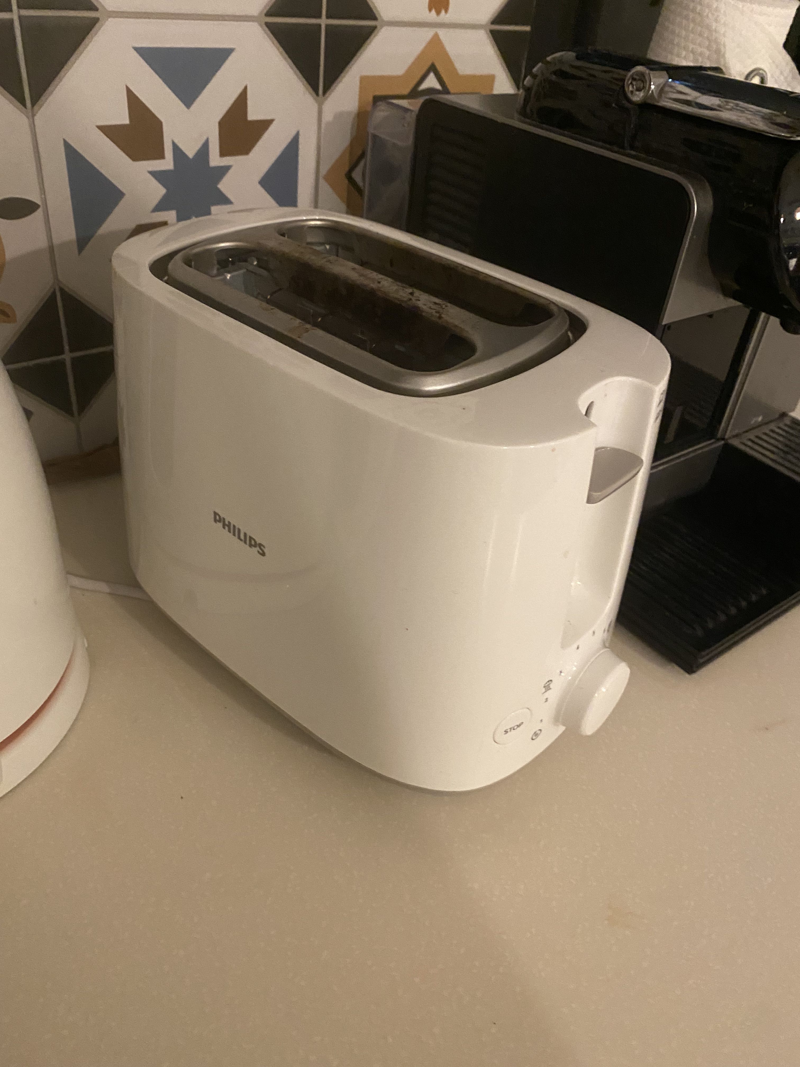 Phillips toaster 1 year old, TV & Home Appliances, Kitchen Appliances ...