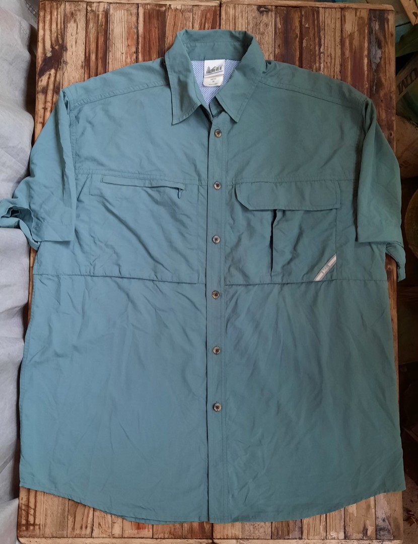 REI Trek Polo, Men's Fashion, Coats, Jackets and Outerwear on Carousell