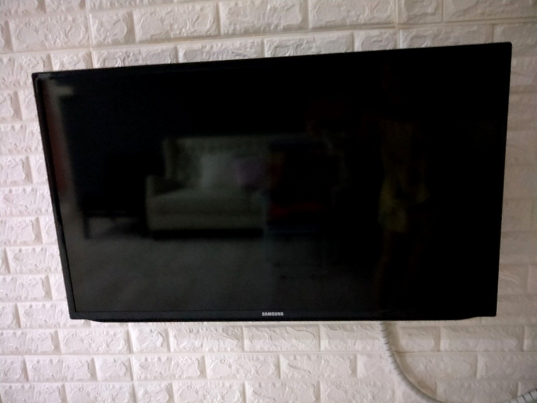 Samsung 40 Inch Smart TV, TV & Home Appliances, TV & Entertainment, TV ...