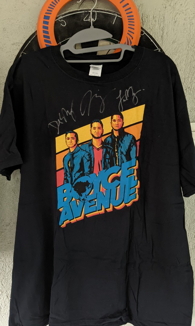 Signed Boyce Avenue Shirt Official Merch Asia 2020, Men's Fashion, Tops ...