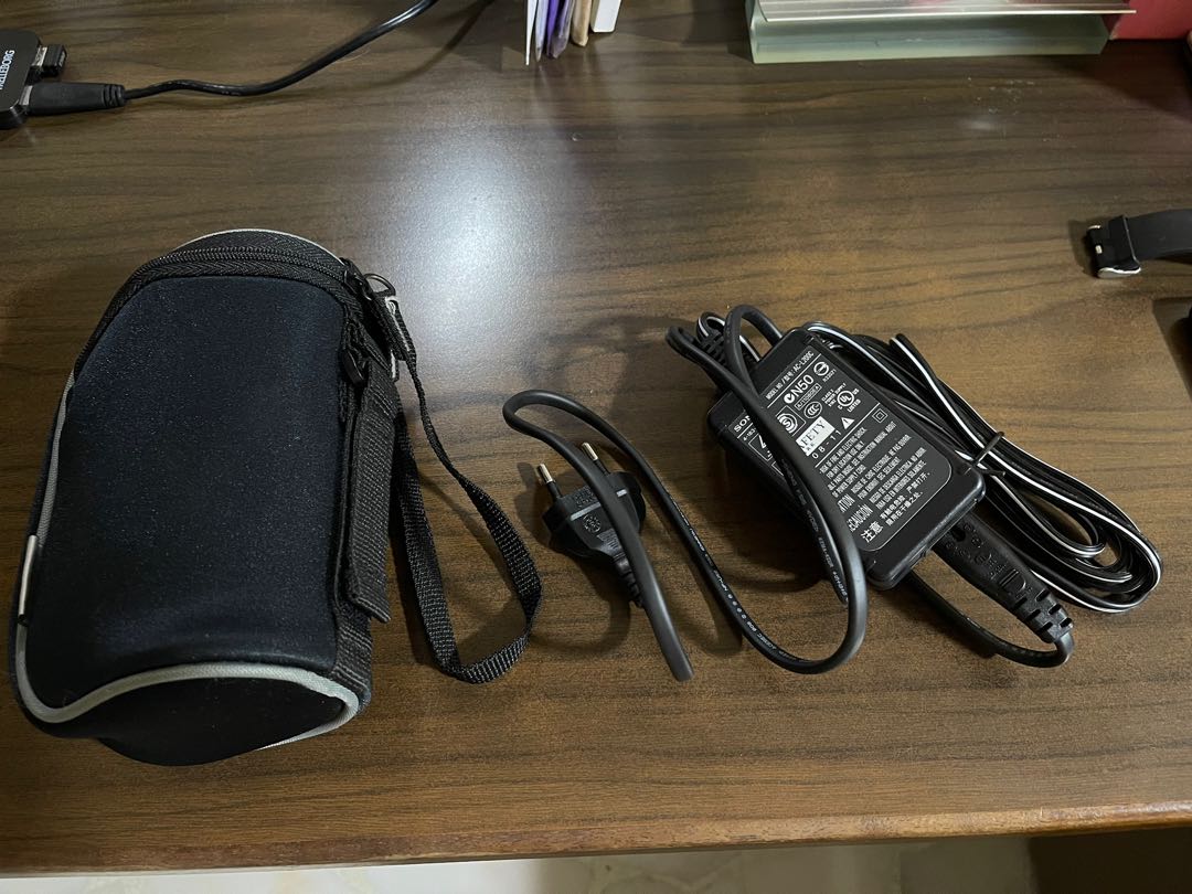 Sony Handycam model DCR-SX45E, Photography, Video Cameras on Carousell