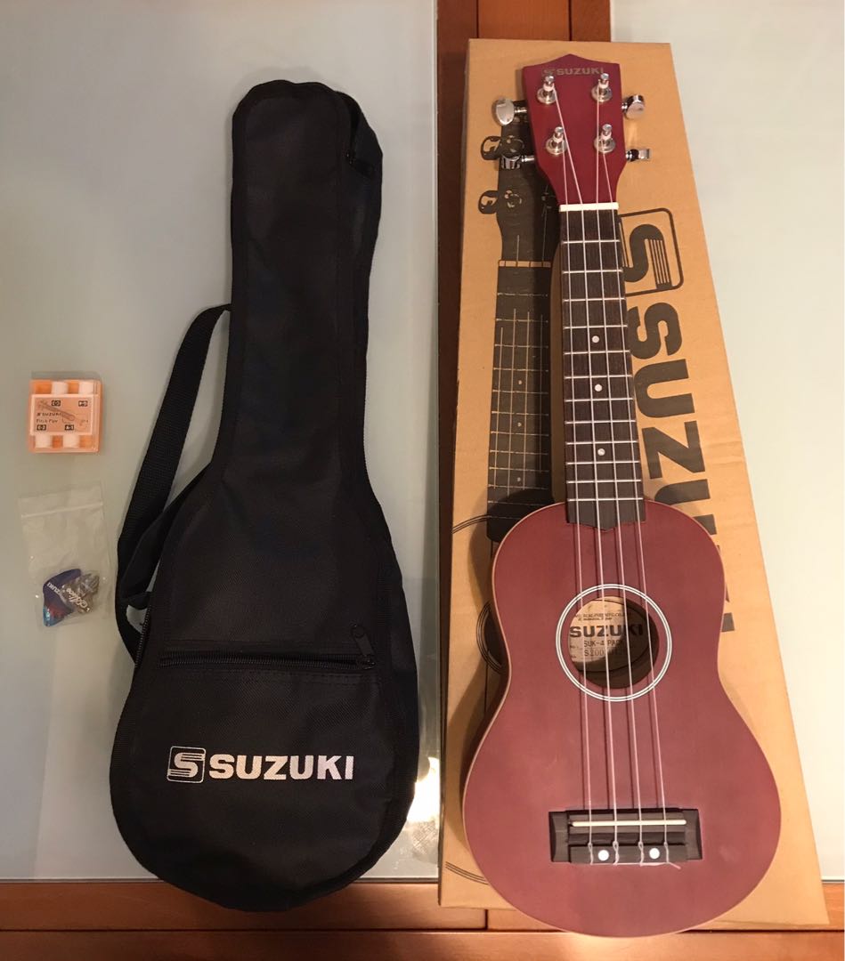 Suzuki Ukulele, Hobbies & Toys, Music & Media, Musical Instruments on Carousell