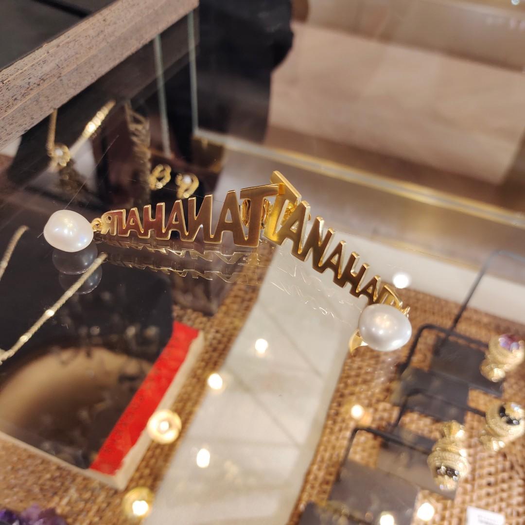 Tulola Design, Barang Mewah, Aksesoris di Carousell