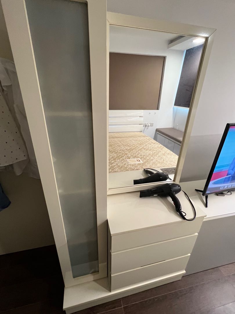 Used Dressing table for sale $200, Furniture & Home Living, Furniture ...