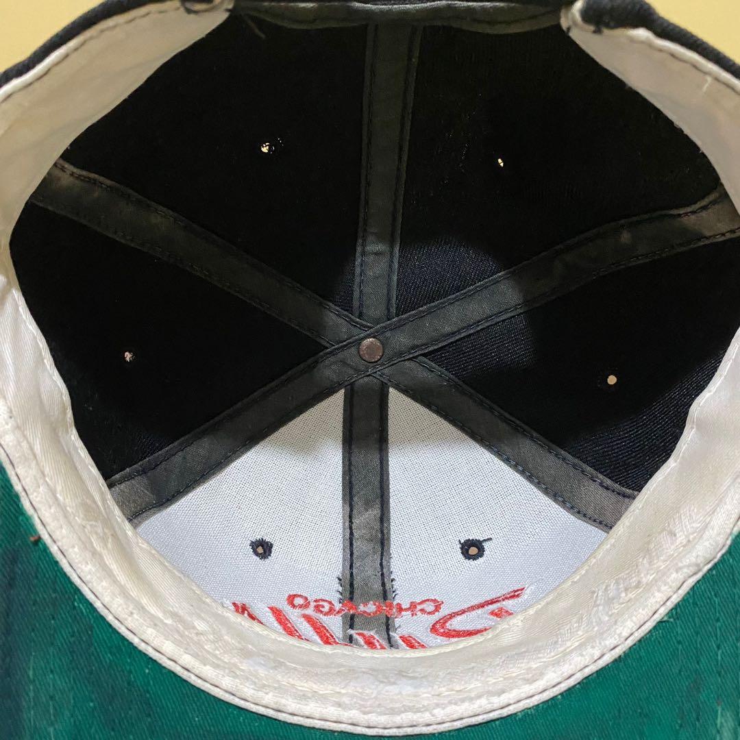 Vintgae Chicago Bulls D-line Cap, Men's Fashion, Activewear on Carousell