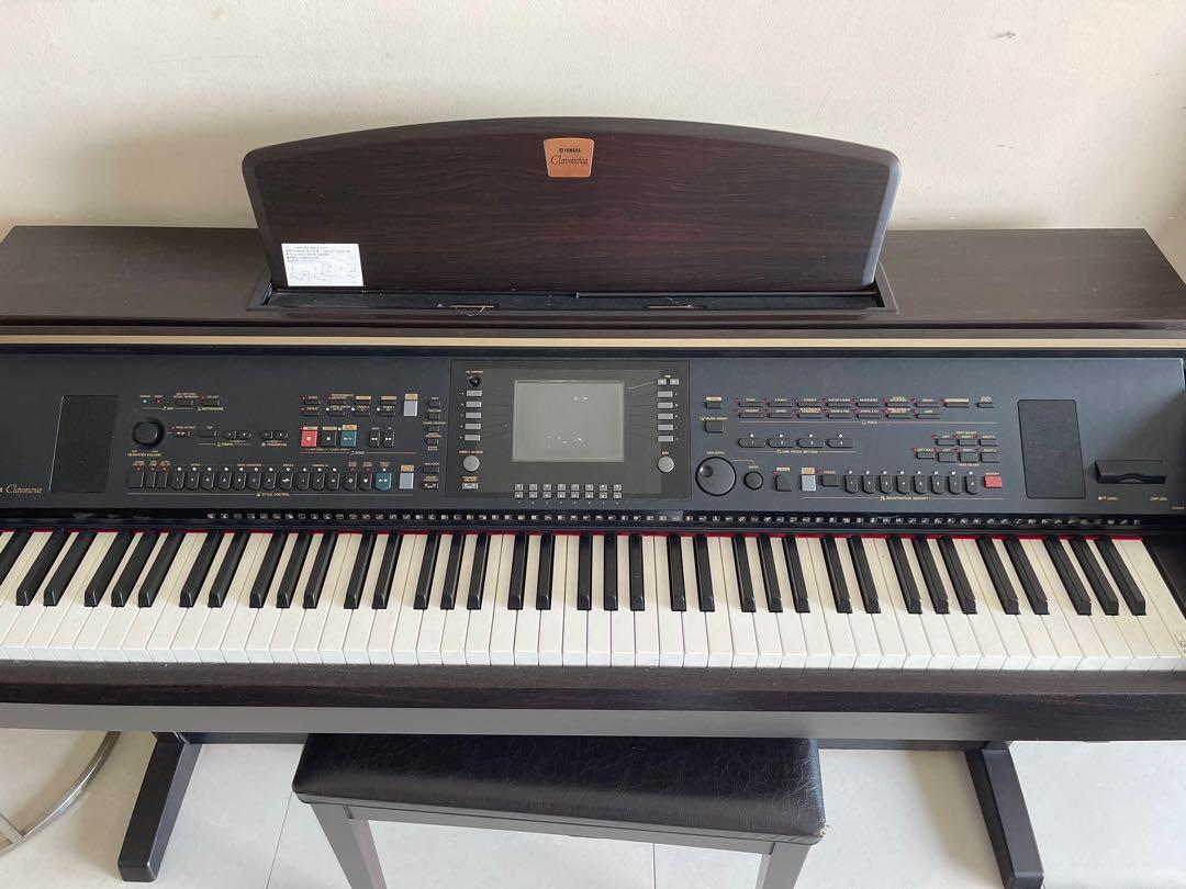 Yamaha Clavinova- CVP 305, Hobbies & Toys, Music & Media, Musical ...