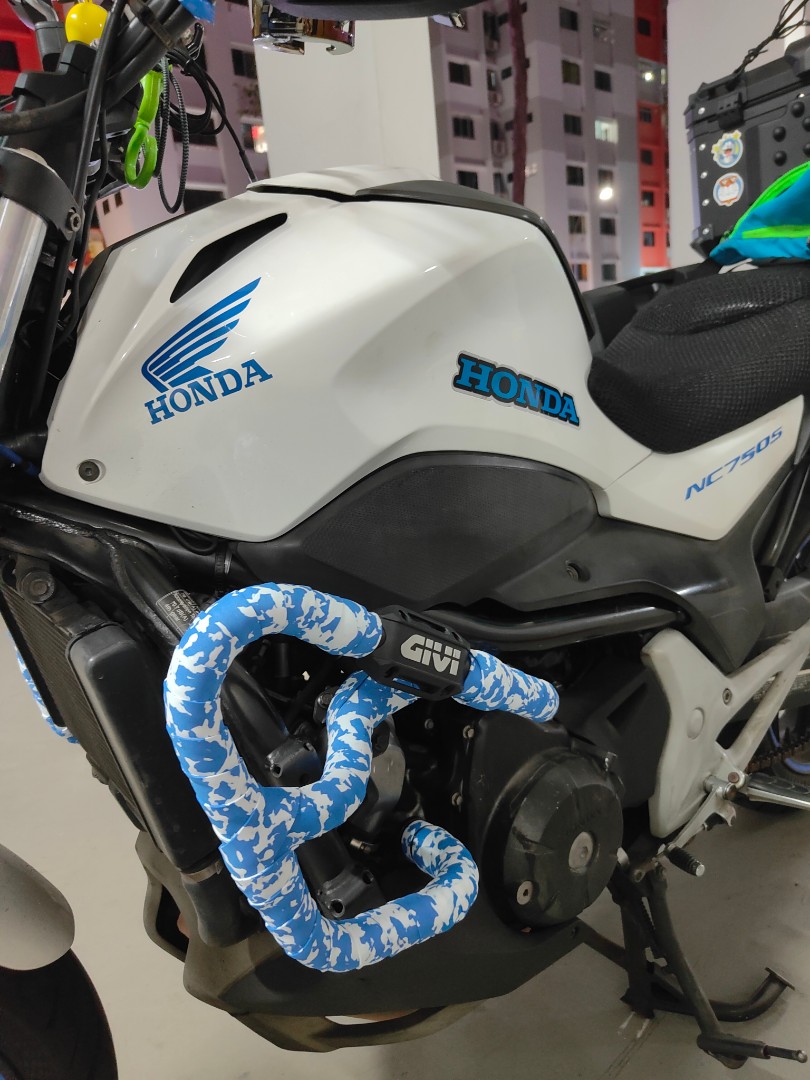 Blue White Crash Bar Wrapping for NC750, Motorcycles, Motorcycle ...