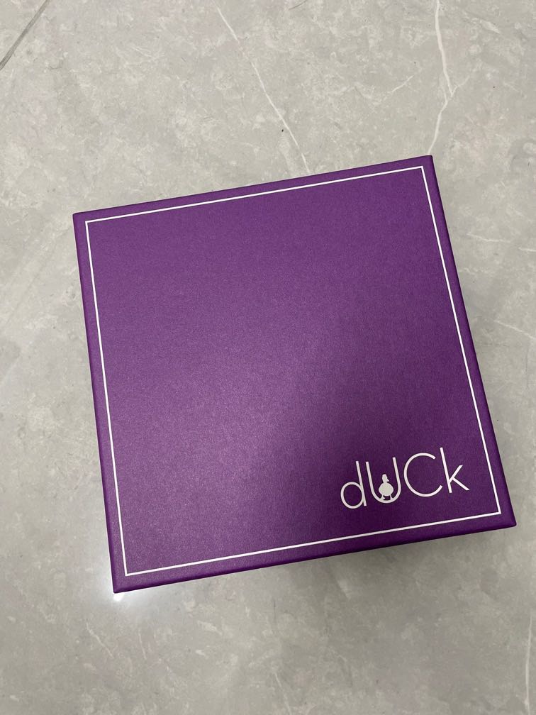 [BOX ONLY] dUCk hijab box, Women's Fashion, Muslimah Fashion, Hijabs on ...