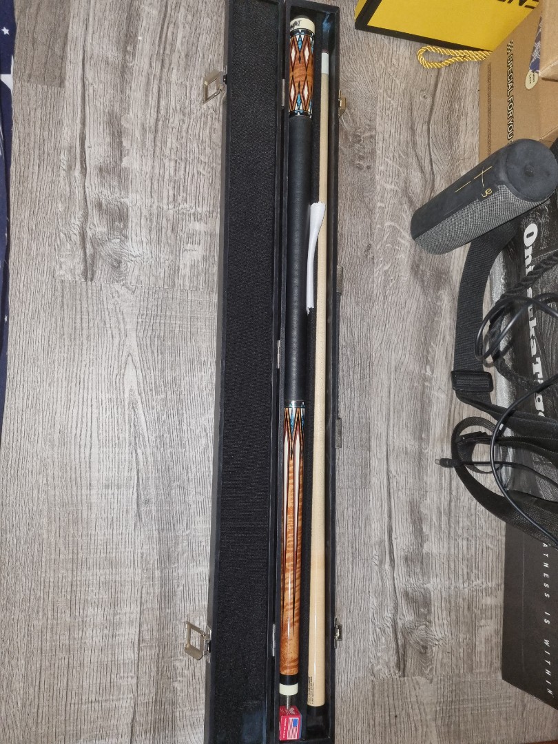 Dufferin Cue., Sports Equipment, Sports & Games, Billiards & Bowling on ...