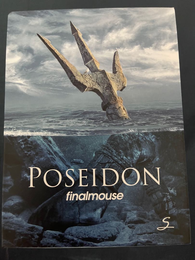 Finalmouse Starlight-12 (Poseidon), Computers & Tech, Parts ...