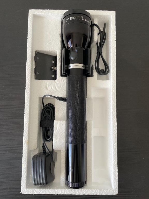 Maglite, Rechargeable LED Flashlight, 12 Volt DC Adapter, Black, heavy ...