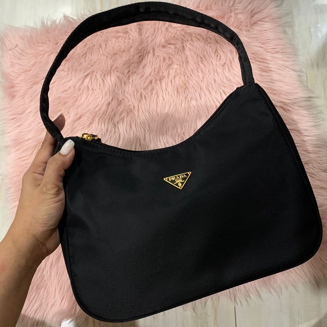 Pr@da kilikili Bag, Luxury, Bags & Wallets on Carousell