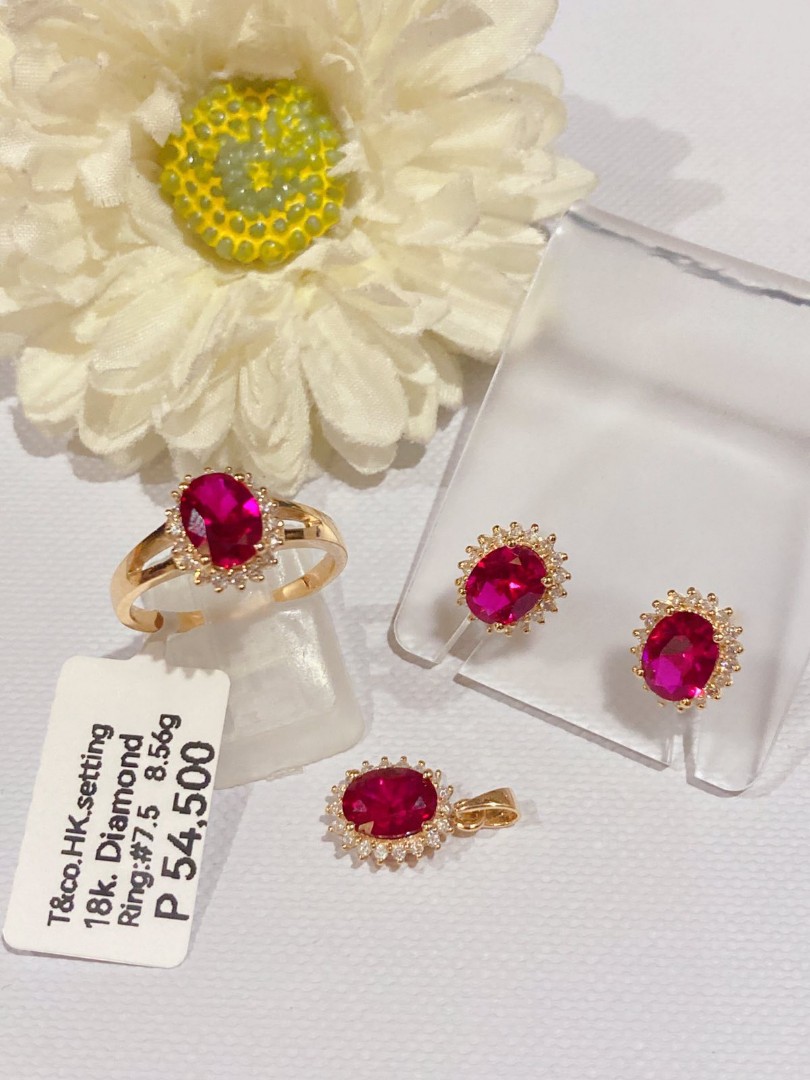 Ruby Diamond Set 18k HK Setting, Women's Fashion, Jewelry & Organizers, Earrings on Carousell