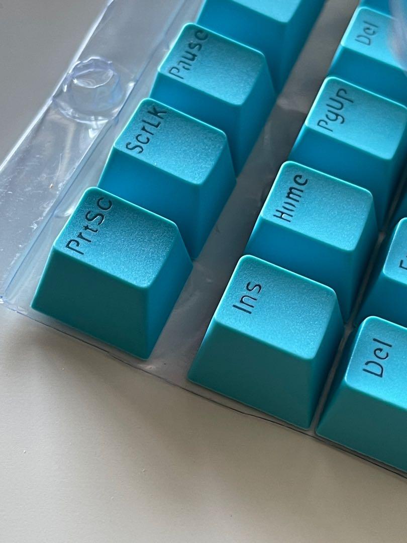 Sky Blue PBT Keycaps, Computers & Tech, Parts & Accessories, Computer ...