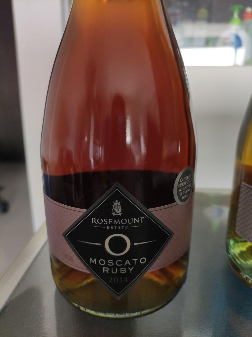 2 bottles Rosemount Moscato, Food & Drinks, Alcoholic Beverages on ...