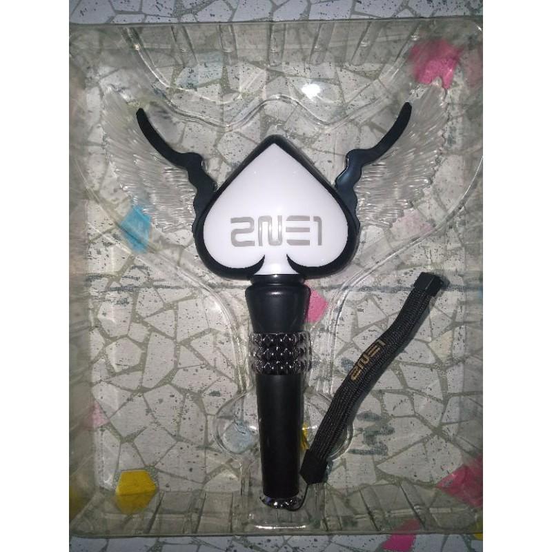 2NE1 Lightstick Japanese Version 1 with Box, Hobbies & Toys ...