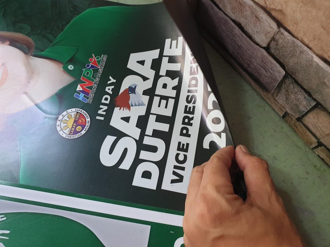 BBM SARA MAGNETIC POSTER 18X12 OPEN FOR WHOLESALE. FOR CAR REF OR WALL ...