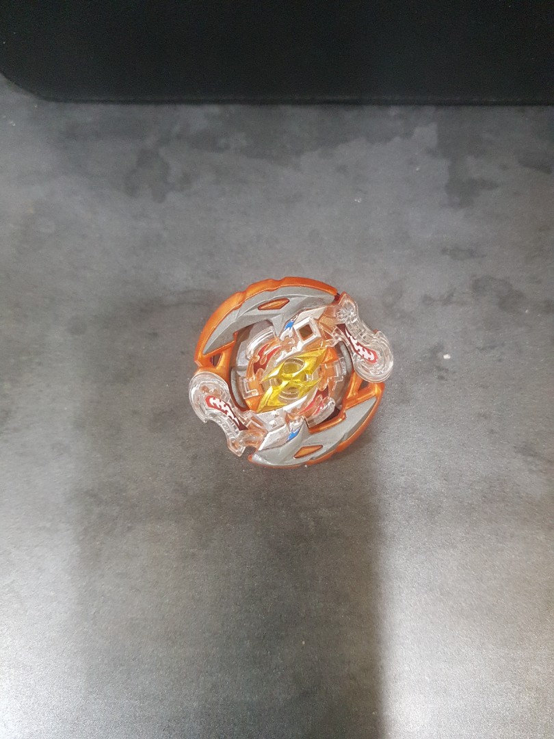 Beyblade Crash Ragnaruk, Hobbies & Toys, Toys & Games on Carousell
