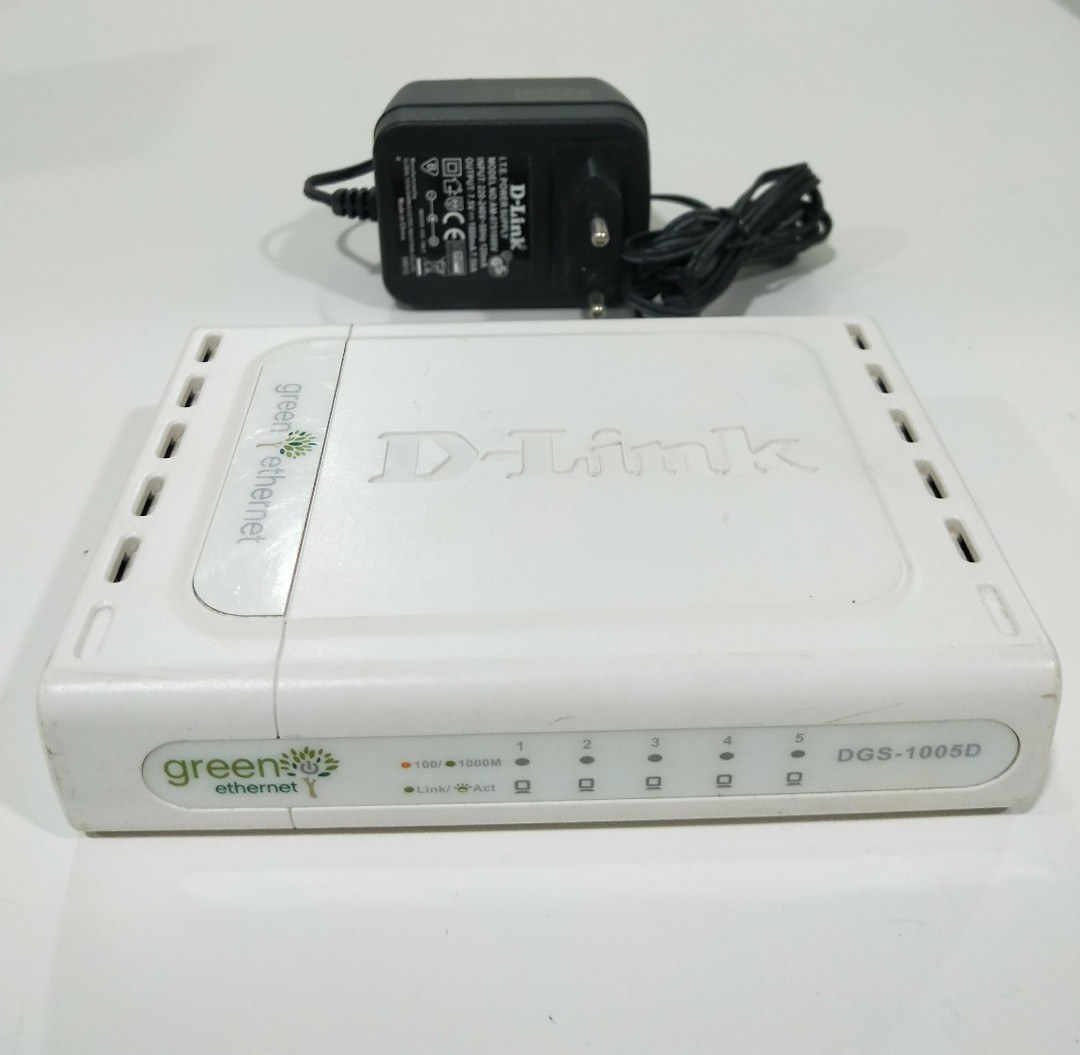 D-link internet switch (5 ports), Computers & Tech, Parts & Accessories ...
