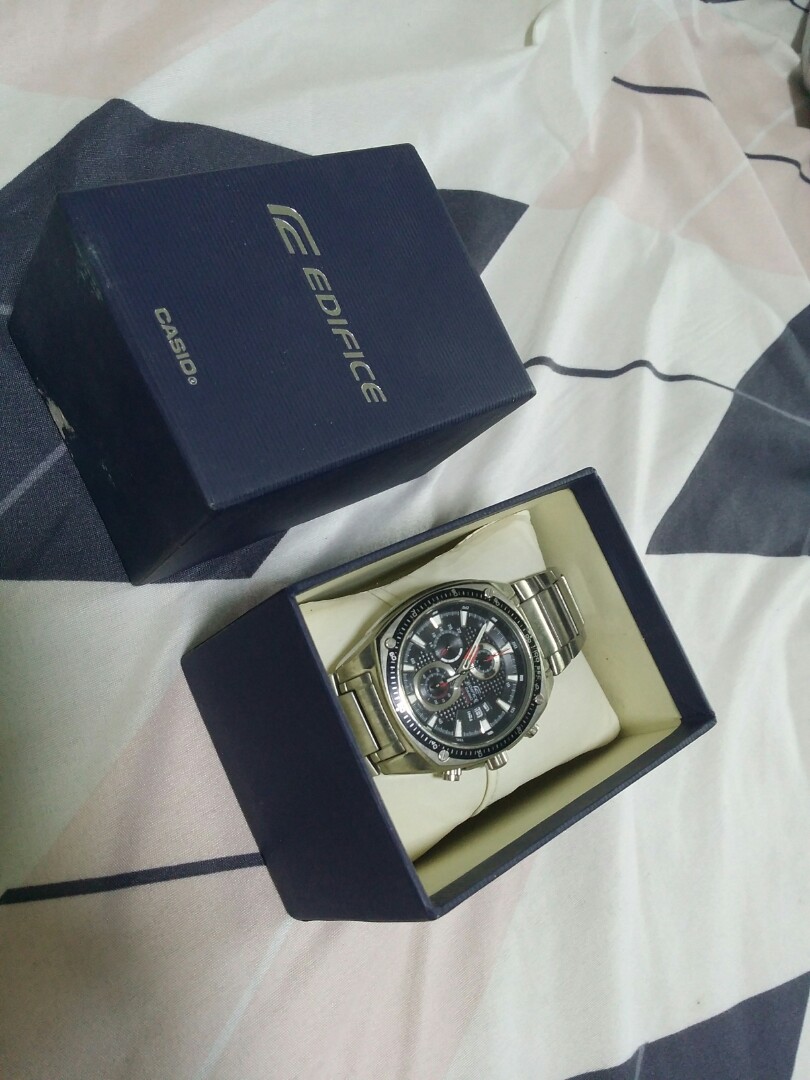 Edifice, Men's Fashion, Watches & Accessories, Watches on Carousell