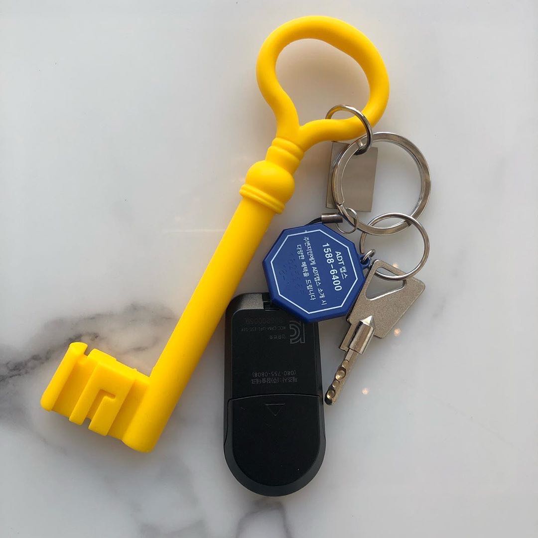 Giant Yellow Keychain, Hobbies & Toys, Stationery & Craft, Other ...