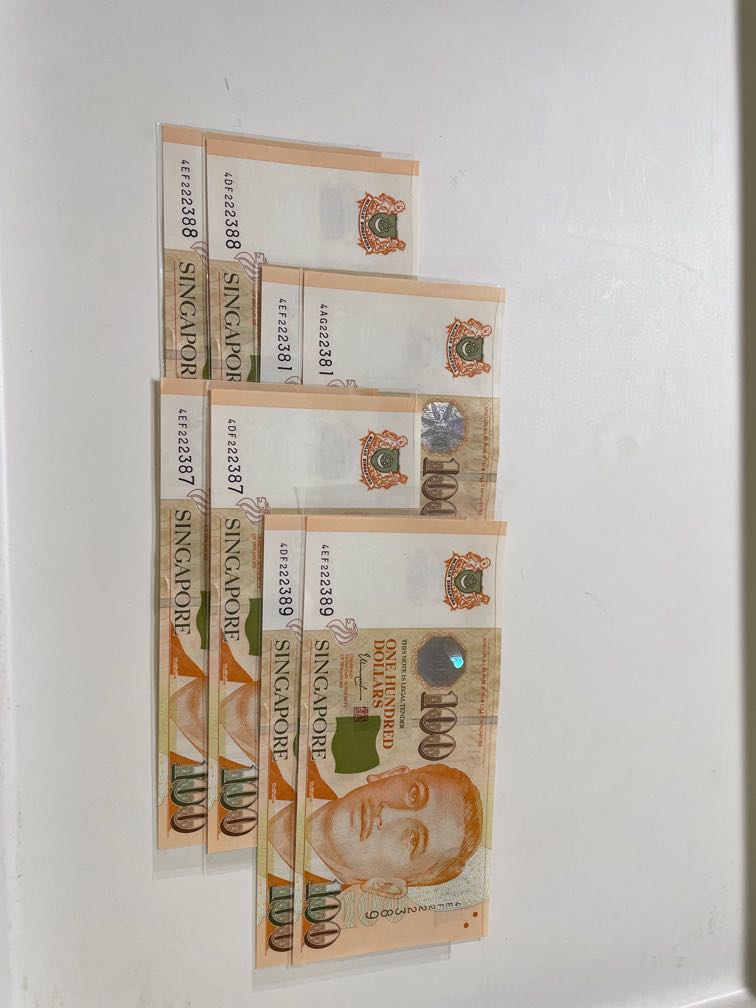 Identical serial number 100 dollar bill, Hobbies & Toys, Memorabilia ...