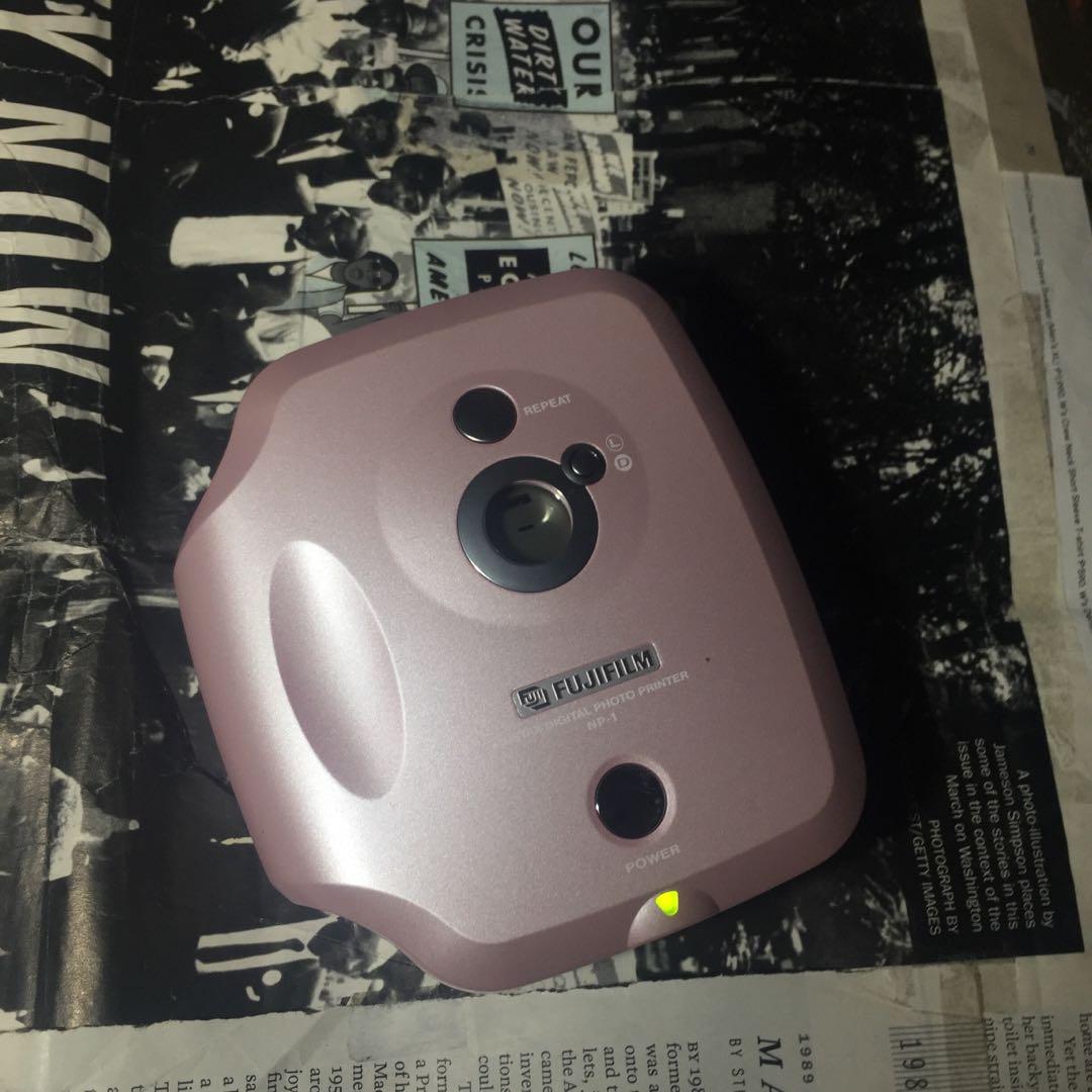 INSTAX DIGITAL PHOTO PRINTER, Photography, Cameras on Carousell