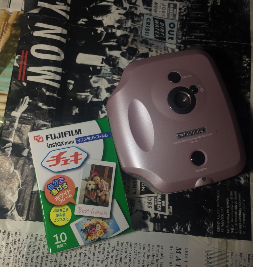 INSTAX DIGITAL PHOTO PRINTER, Photography, Cameras on Carousell