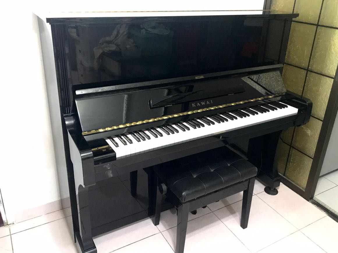Kawai BL61 Upright Piano (Refurbished) on Carousell