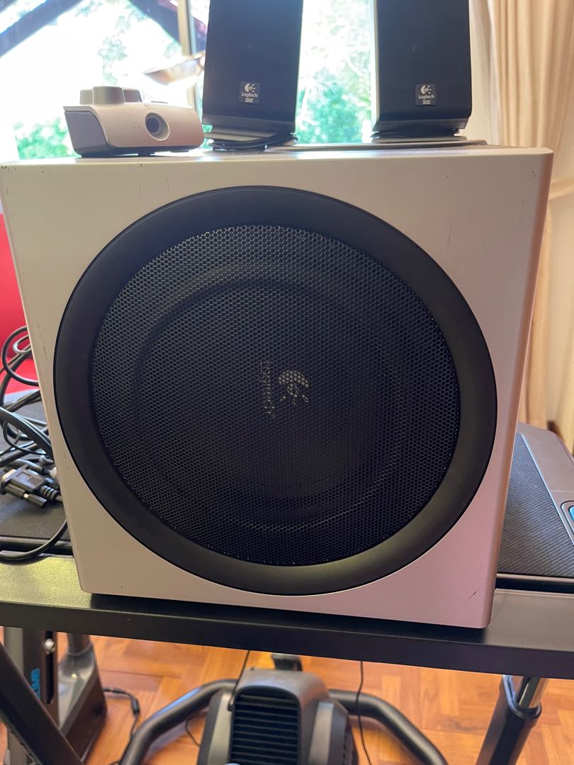 Logitech Z-2300, Audio, Soundbars, Speakers & Amplifiers on Carousell
