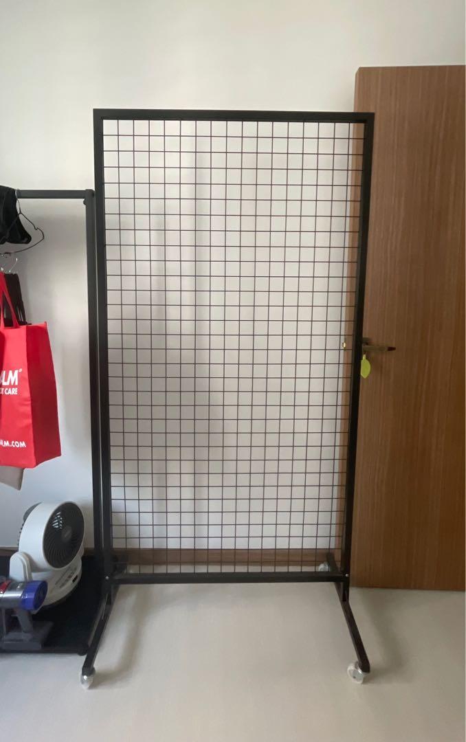 Metal Grid Display Stand, Furniture & Home Living, Furniture, Shelves ...
