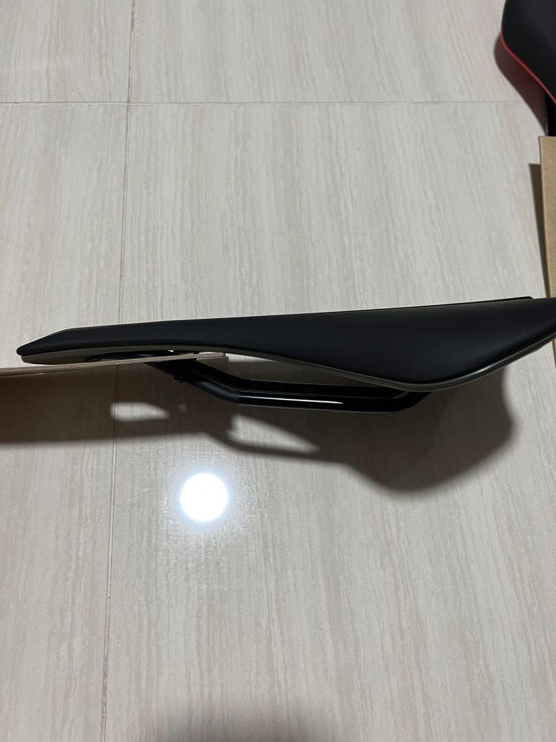Nukeproof Vector AM Comp Chromoly Saddle, Sports Equipment, Bicycles ...