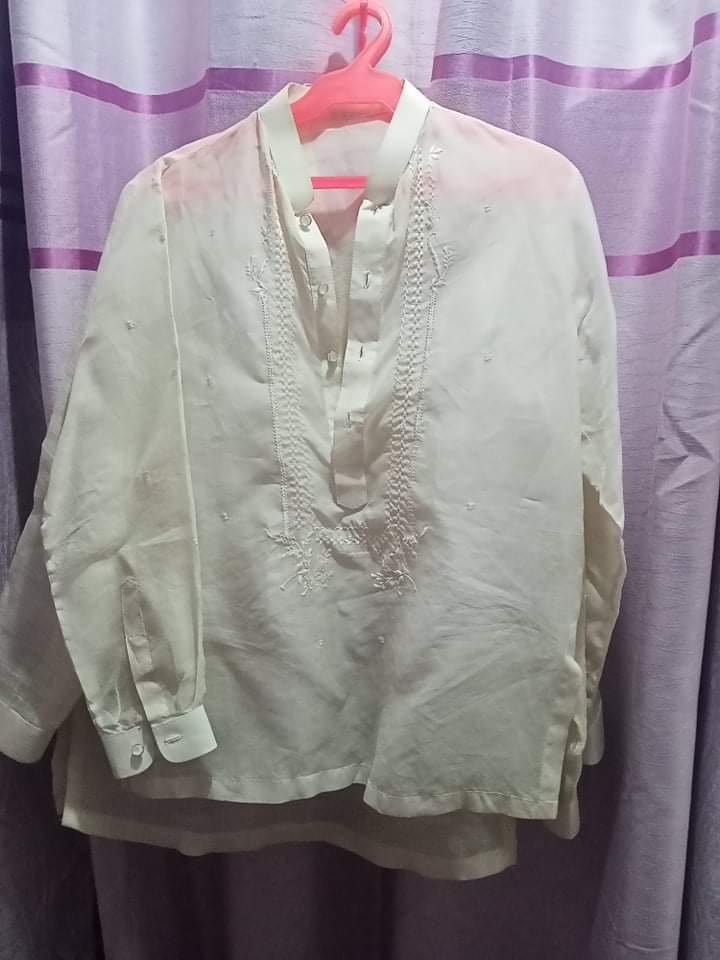old barong tagalog size L, Men's Fashion, Tops & Sets, Formal Shirts on ...