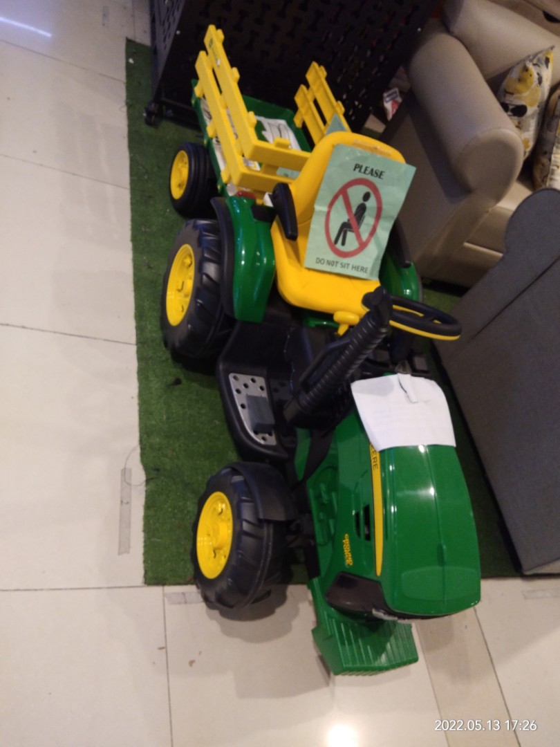 Peg perego john Deere ground force tractor with trailer 12V Mode of ...