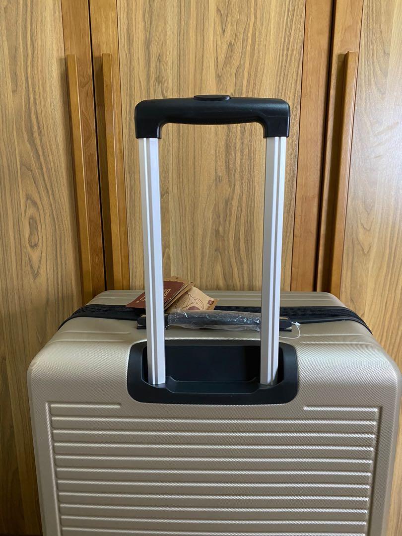 Travel Basic Luggage, Hobbies & Toys, Travel, Luggage on Carousell