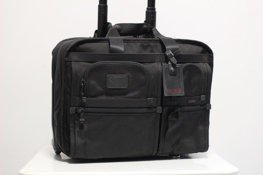 Tumi 26103DH - Alpha Wheeled Deluxe Expandable Laptop Brief / 17" laptop bag / Pilot Flight Bag ...