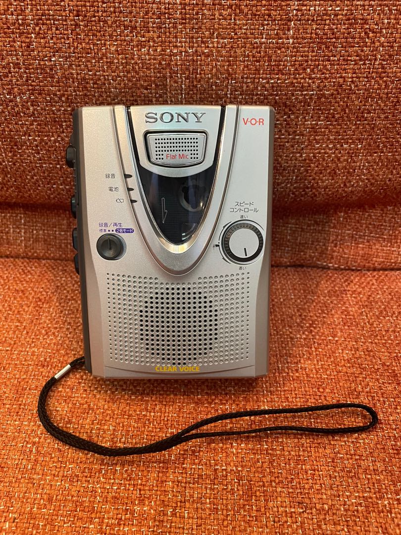 Vintage Sony Walkman Tcm400, Hobbies & Toys, Memorabilia & Collectibles ...