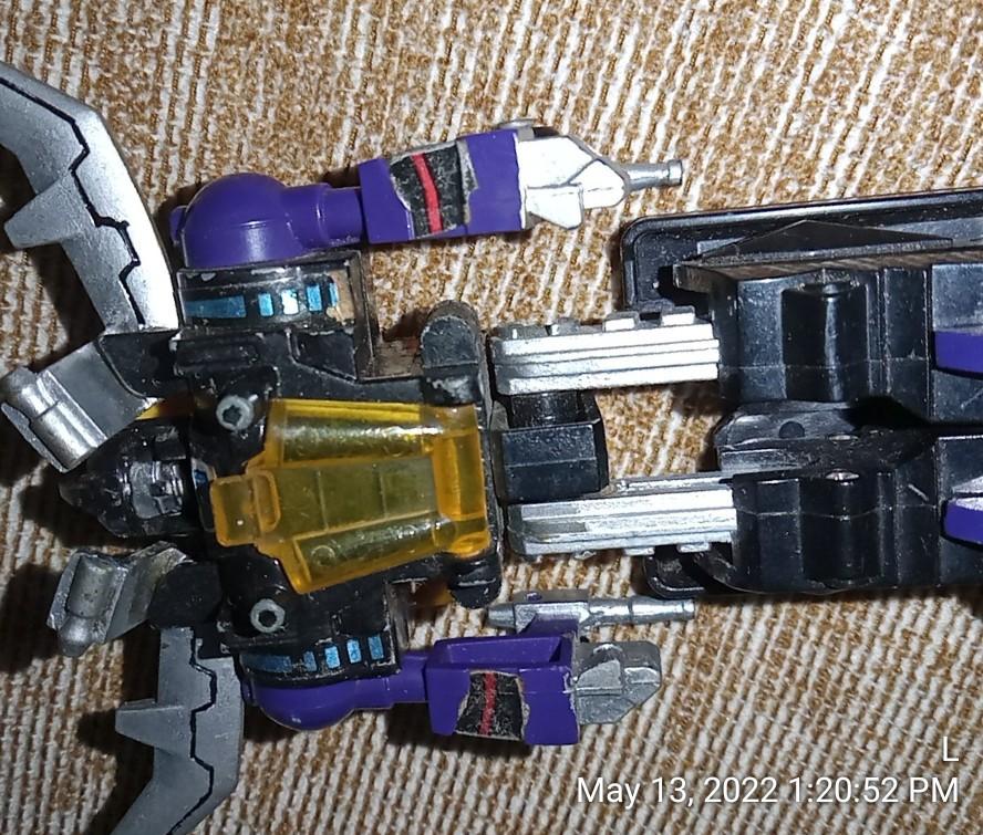 Vintage Transformers G1 Decepticon insecticon shrapnel, Hobbies & Toys ...