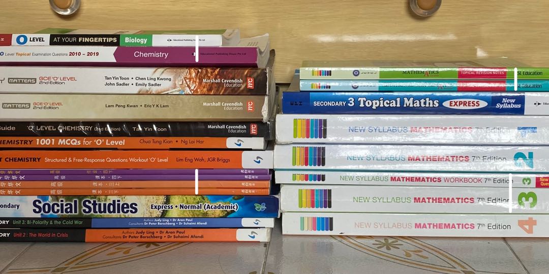 $5 EACH cheap secondary school guide book workbook textbook clearance ...