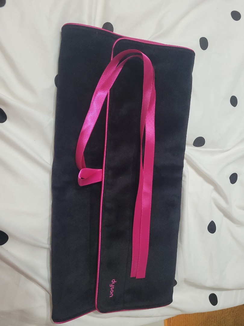 Dyson airwrap pouch, Beauty & Personal Care, Hair on Carousell