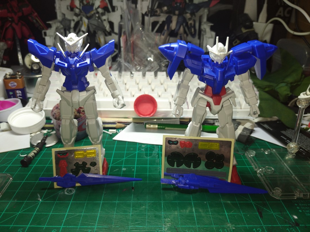 EG Entry Grade Exia and 00 Gundam from Gundam Caravan, Hobbies & Toys ...